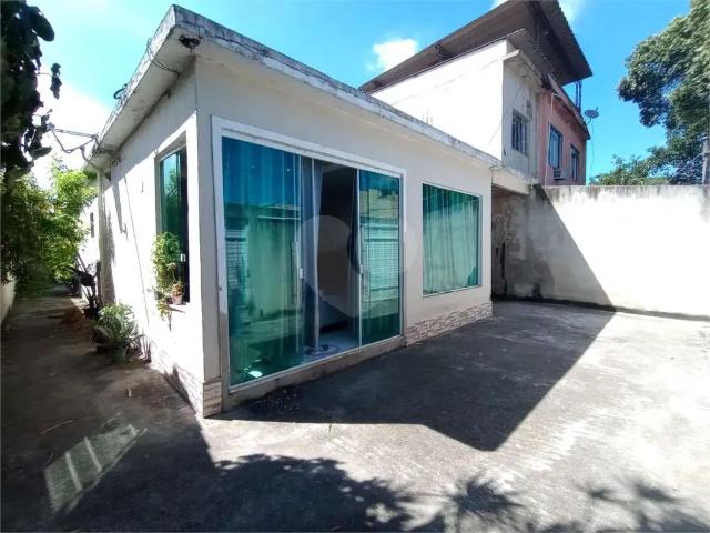 Casa / Sobrado para Venda em Rio de Janeiro/RJ Campo Grande 2 Quartos