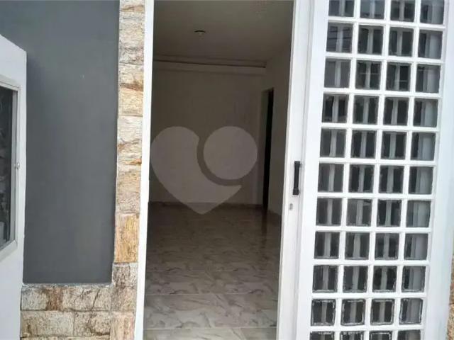 Casa / Sobrado para Venda em Rio de Janeiro/RJ Campo Grande 2 Quartos
