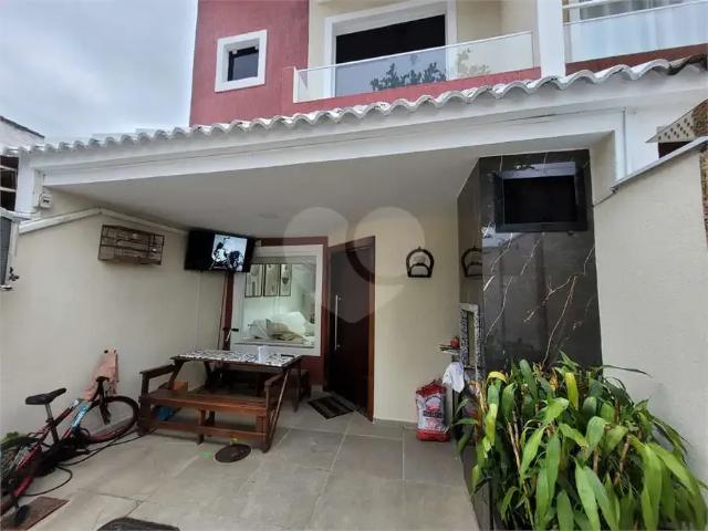 Casa / Sobrado para Venda em Rio de Janeiro/RJ Campo Grande 2 Quartos