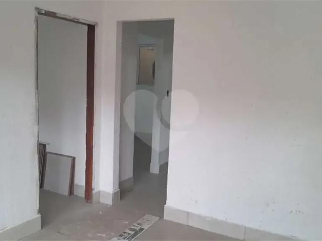 Casa / Sobrado para Venda em Rio de Janeiro/RJ Campo Grande 2 Quartos