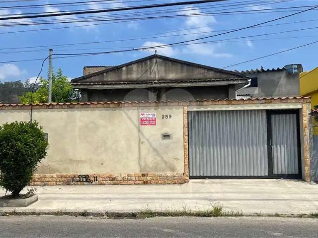 Casa / Sobrado para Venda em Rio de Janeiro/RJ Campo Grande 3 Quartos