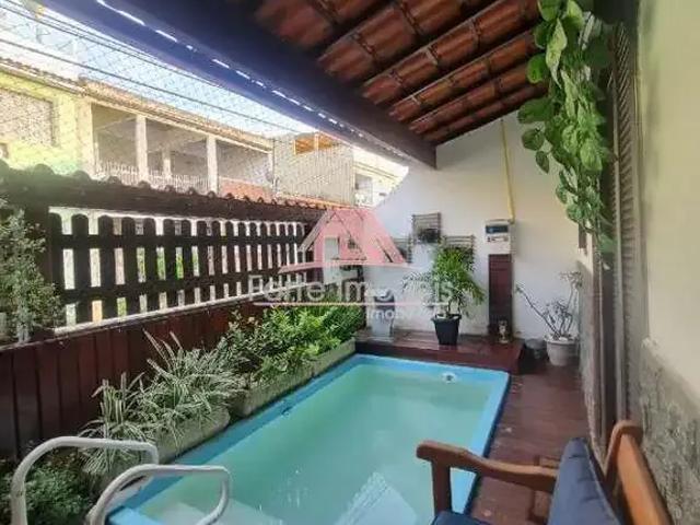 Casa / Sobrado para Venda em Rio de Janeiro/RJ Campo Grande 3 Quartos
