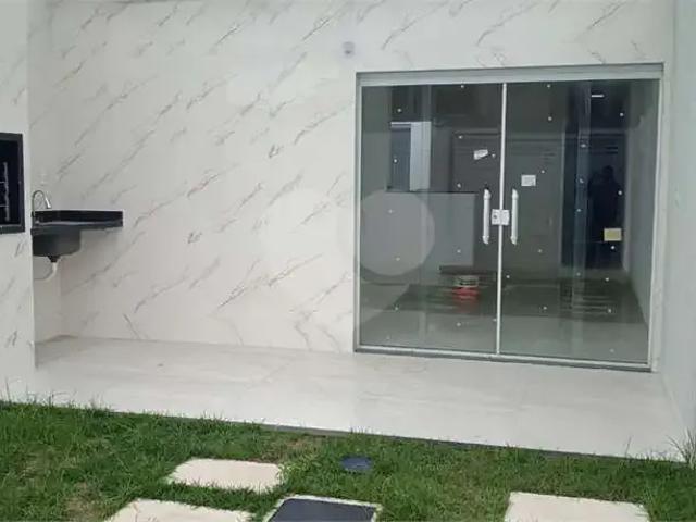 Casa / Sobrado para Venda em Rio de Janeiro/RJ Campo Grande 3 Quartos