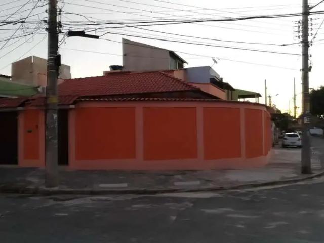 Casa / Sobrado para Venda em Rio de Janeiro/RJ Campo Grande 3 Quartos
