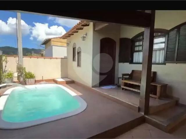 Casa / Sobrado para Venda em Rio de Janeiro/RJ Campo Grande 3 Quartos