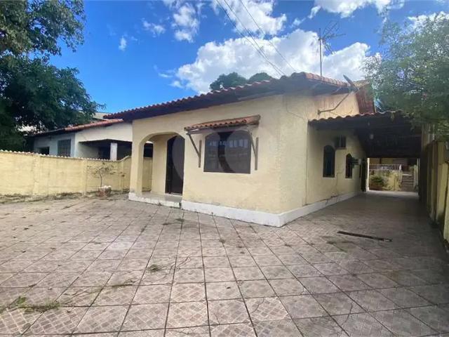 Casa / Sobrado para Venda em Rio de Janeiro/RJ Campo Grande 3 Quartos