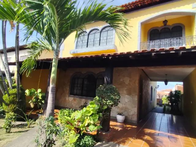 Casa / Sobrado para Venda em Rio de Janeiro/RJ Campo Grande 3 Quartos
