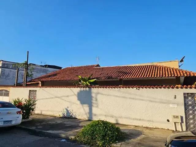 Casa / Sobrado para Venda em Rio de Janeiro/RJ Campo Grande 3 Quartos