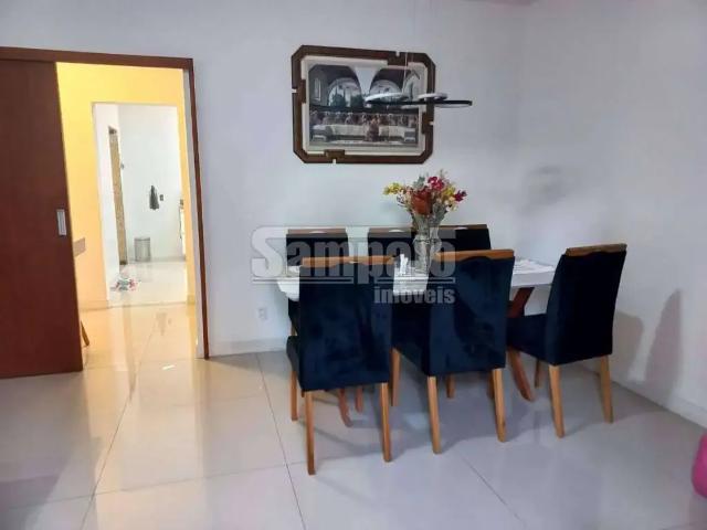 Casa / Sobrado para Venda em Rio de Janeiro/RJ Campo Grande 3 Quartos