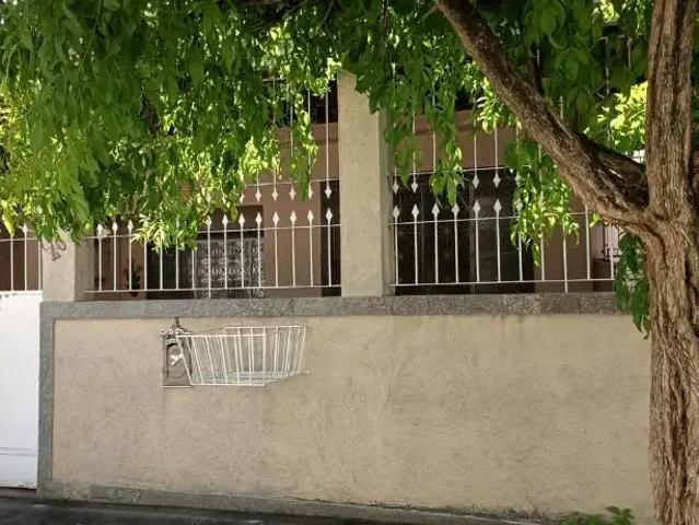 Casa / Sobrado para Venda em Rio de Janeiro/RJ Campo Grande 3 Quartos