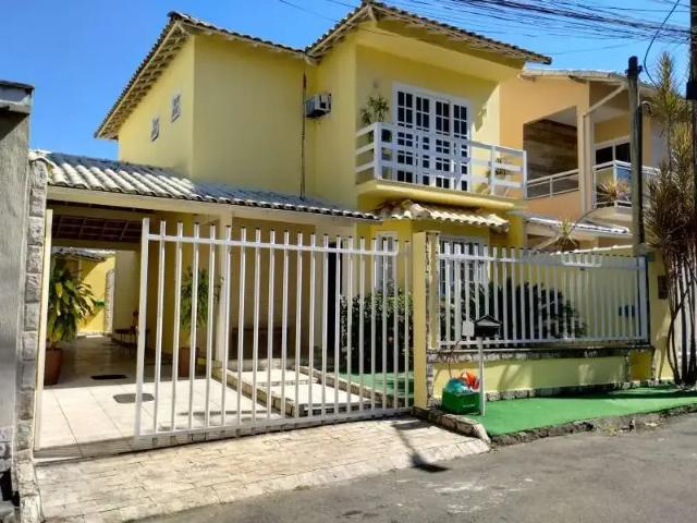 Casa / Sobrado para Venda em Rio de Janeiro/RJ Campo Grande 3 Quartos