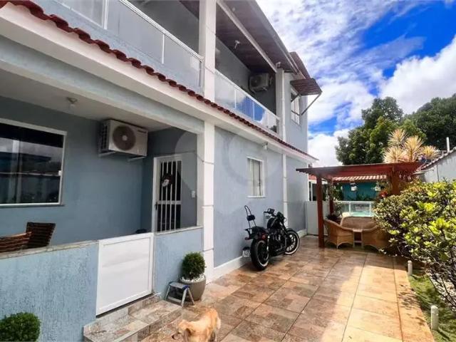 Casa / Sobrado para Venda em Rio de Janeiro/RJ Campo Grande 3 Quartos