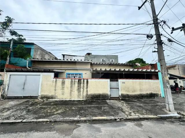 Casa / Sobrado para Venda em Rio de Janeiro/RJ Campo Grande 3 Quartos