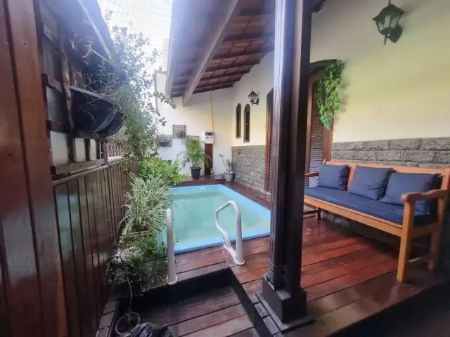 Casa / Sobrado para Venda em Rio de Janeiro/RJ Campo Grande 3 Quartos