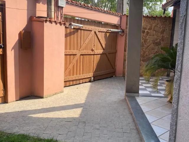 Casa / Sobrado para Venda em Rio de Janeiro/RJ Campo Grande 3 Quartos