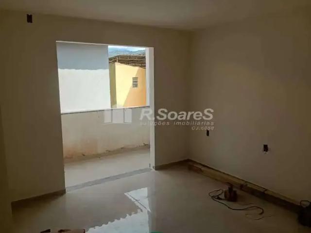 Casa / Sobrado para Venda em Rio de Janeiro/RJ Cascadura 2 Quartos