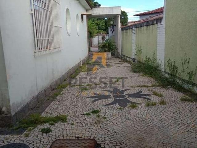 Casa / Sobrado para Venda em Rio de Janeiro/RJ Cocotá 2 Quartos