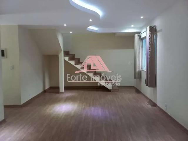 Casa / Sobrado para Venda em Rio de Janeiro/RJ Cosmos 4 Quartos