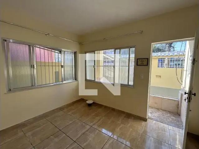 Casa / Sobrado para Venda em Rio de Janeiro/RJ Del Castilho 2 Quartos