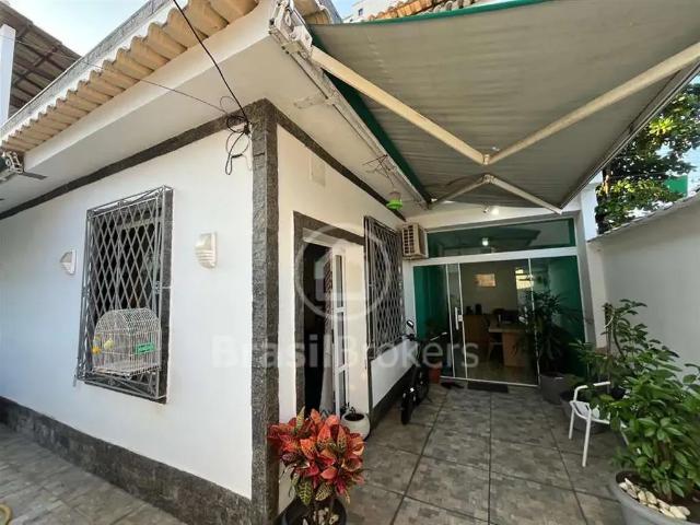 Casa / Sobrado para Venda em Rio de Janeiro/RJ Engenho de Dentro 2 Quartos