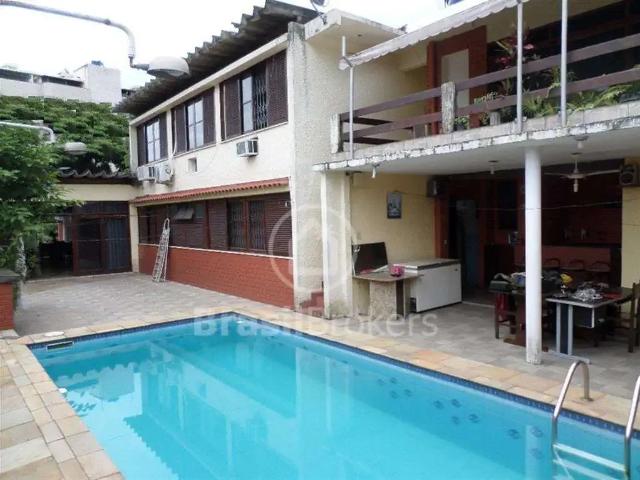 Casa / Sobrado para Venda em Rio de Janeiro/RJ Freguesia Jacarepaguá 5 Quartos