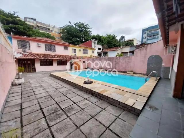Casa / Sobrado para Venda em Rio de Janeiro/RJ Freguesia Jacarepaguá 5 Quartos