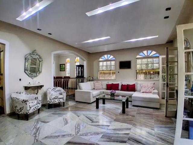 Casa / Sobrado para Venda em Rio de Janeiro/RJ Freguesia Jacarepaguá 3 Quartos