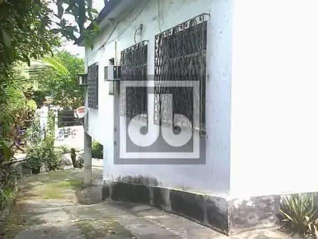 Casa / Sobrado para Venda em Rio de Janeiro/RJ Freguesia Jacarepaguá 3 Quartos