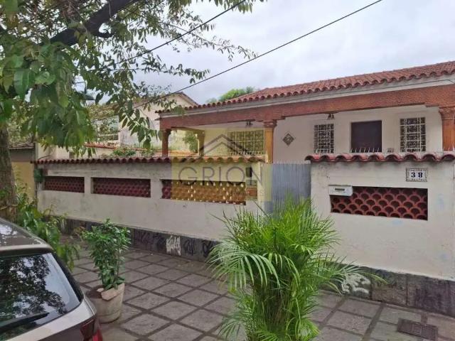 Casa / Sobrado para Venda em Rio de Janeiro/RJ Freguesia Jacarepaguá 3 Quartos