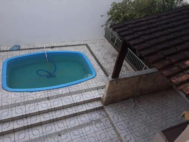 Casa / Sobrado para Venda em Rio de Janeiro/RJ Guadalupe 4 Quartos