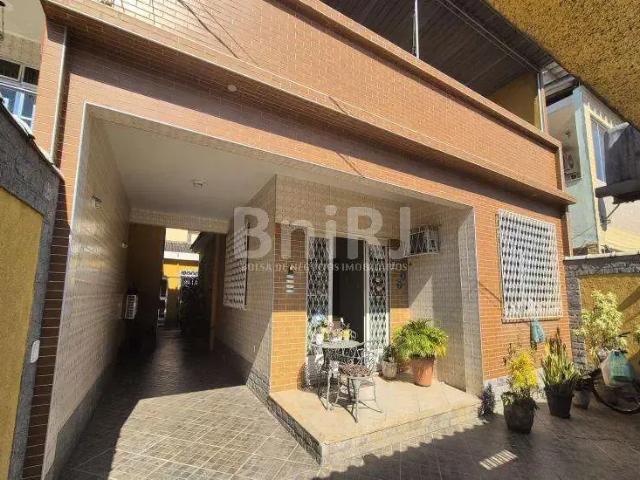 Casa / Sobrado para Venda em Rio de Janeiro/RJ Guadalupe 4 Quartos