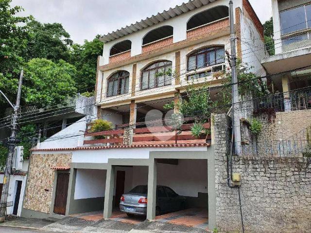 Casa / Sobrado para Venda em Rio de Janeiro/RJ Grajaú 4 Quartos