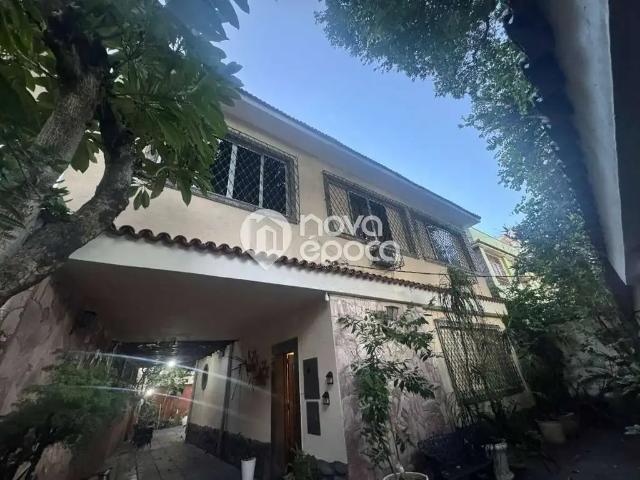 Casa / Sobrado para Venda em Rio de Janeiro/RJ Grajaú 4 Quartos