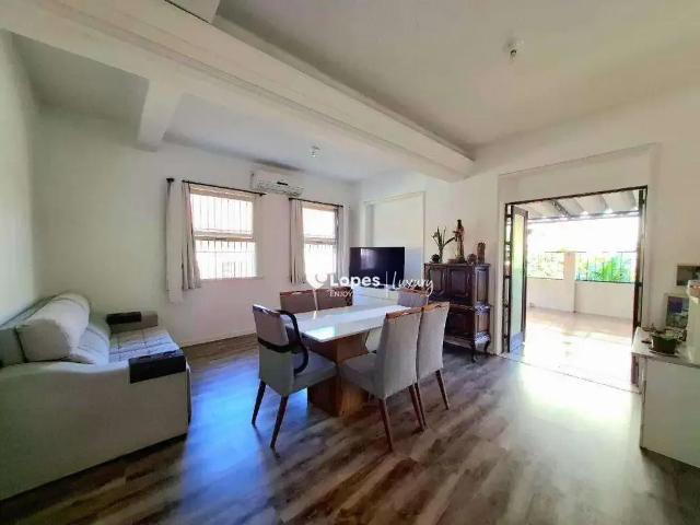 Casa / Sobrado para Venda em Rio de Janeiro/RJ Grajaú 4 Quartos