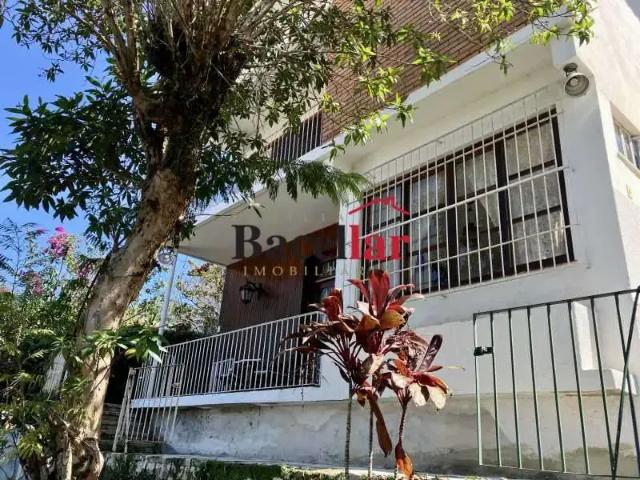 Casa / Sobrado para Venda em Rio de Janeiro/RJ Grajaú 5 Quartos