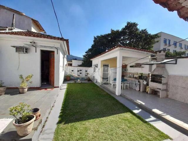 Casa / Sobrado para Venda em Rio de Janeiro/RJ Grajaú 5 Quartos