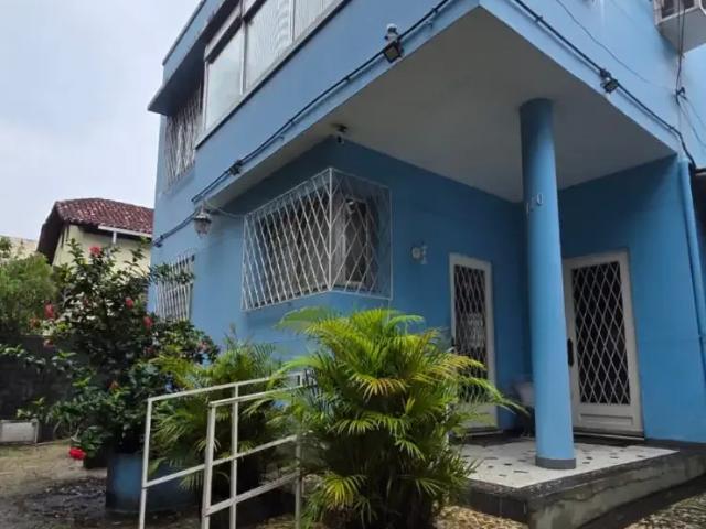 Casa / Sobrado para Venda em Rio de Janeiro/RJ Grajaú 5 Quartos