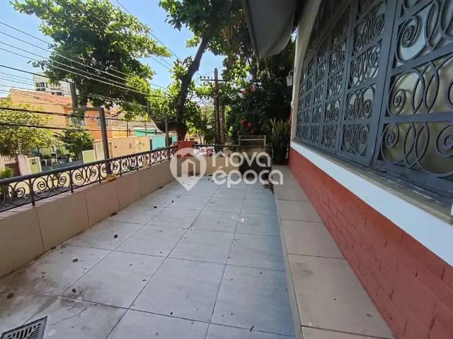 Casa / Sobrado para Venda em Rio de Janeiro/RJ Grajaú 5 Quartos