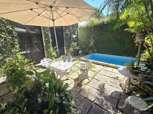 Casa / Sobrado para Venda em Rio de Janeiro/RJ Grajaú 5 Quartos