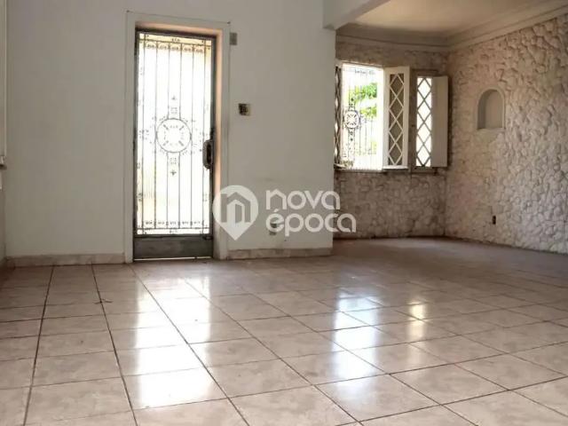 Casa / Sobrado para Venda em Rio de Janeiro/RJ Grajaú 5 Quartos