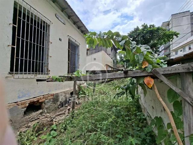 Casa / Sobrado para Venda em Rio de Janeiro/RJ Grajaú 2 Quartos