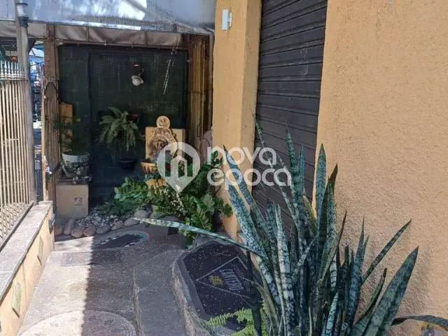 Casa / Sobrado para Venda em Rio de Janeiro/RJ Grajaú 2 Quartos