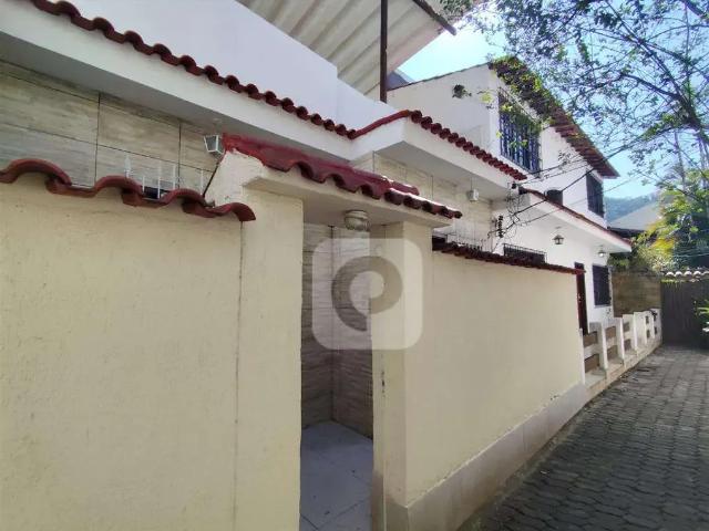 Casa / Sobrado para Venda em Rio de Janeiro/RJ Grajaú 2 Quartos
