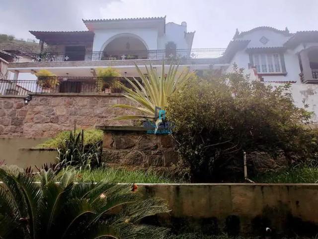 Casa / Sobrado para Venda em Rio de Janeiro/RJ Grajaú 3 Quartos
