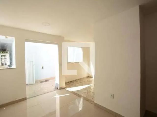 Casa / Sobrado para Venda em Rio de Janeiro/RJ Irajá 2 Quartos