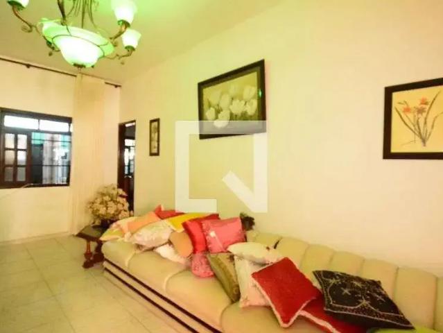 Casa / Sobrado para Venda em Rio de Janeiro/RJ Irajá 2 Quartos