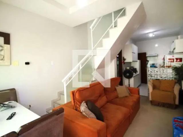 Casa / Sobrado para Venda em Rio de Janeiro/RJ Irajá 2 Quartos