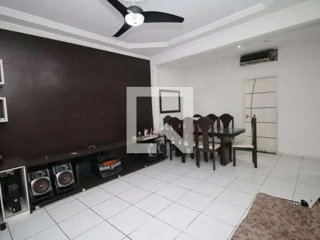 Casa / Sobrado para Venda em Rio de Janeiro/RJ Irajá 2 Quartos