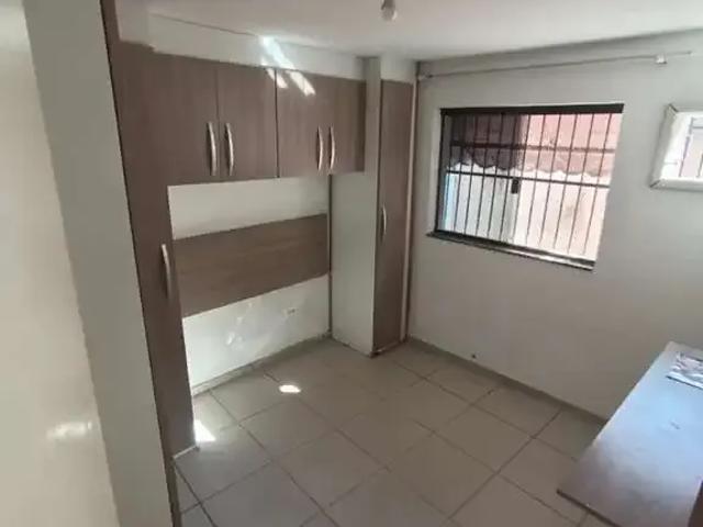 Casa / Sobrado para Venda em Rio de Janeiro/RJ Irajá 2 Quartos