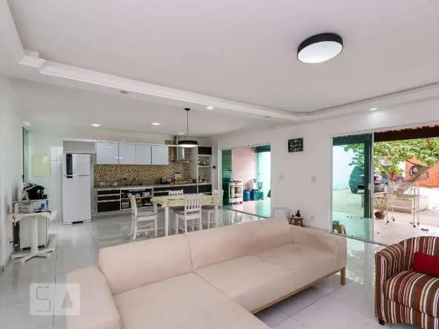 Casa / Sobrado para Venda em Rio de Janeiro/RJ Irajá 3 Quartos